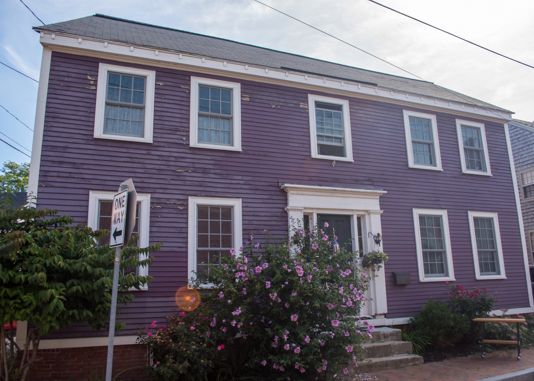 Colonial-era Stroll in Portsmouth, NH | Flying Fourchette