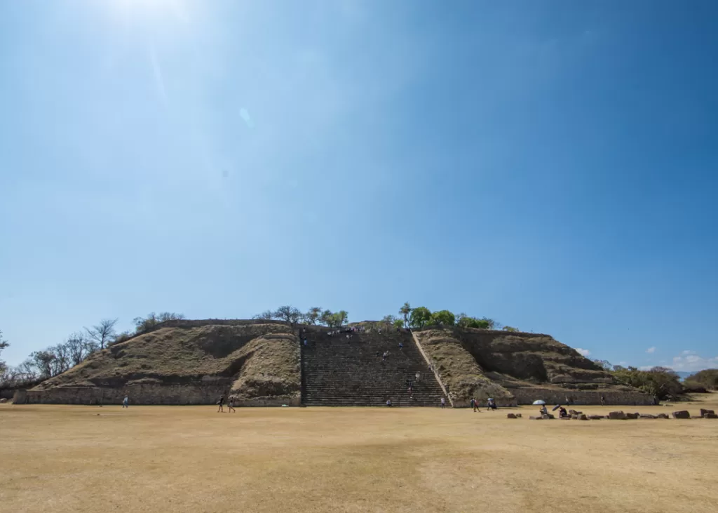 Visiting the ruins of Monte Albán near Oaxaca